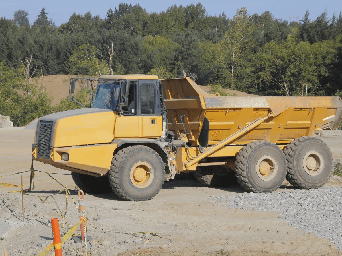Articulated Dump Truck | Pilotruck
