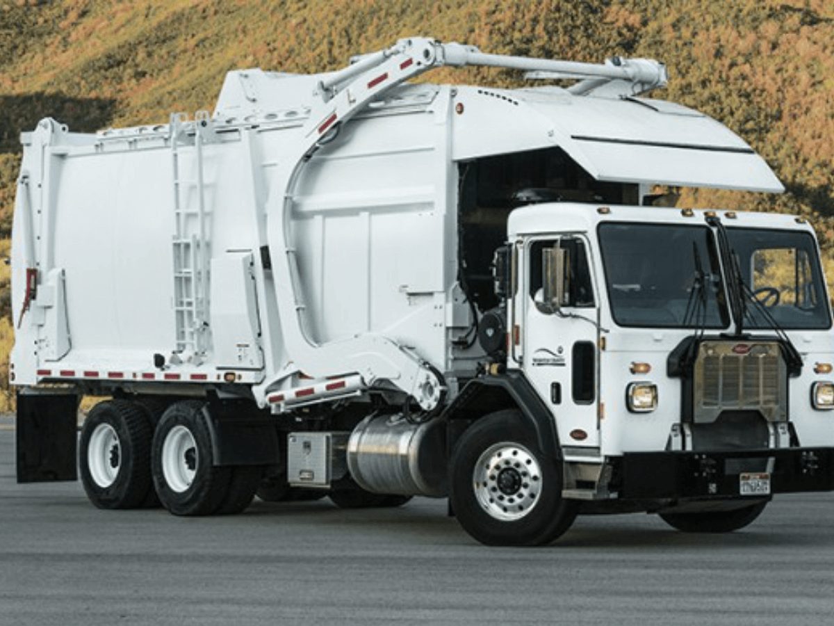 Big Garbage Truck | Pilotruck
