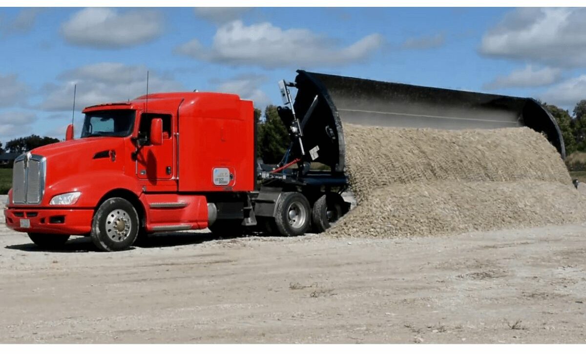Side Dump Truck | Pilotruck