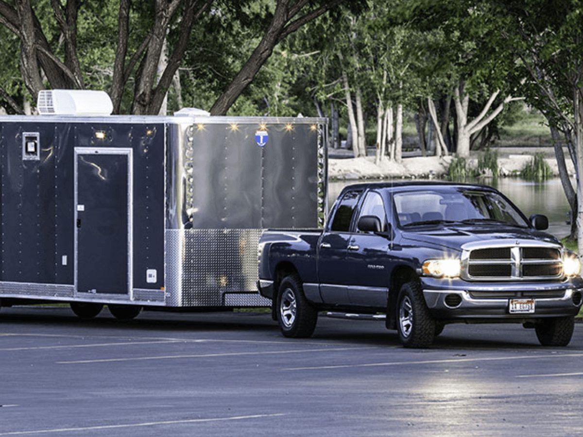 Small Cargo Truck | Pilotruck